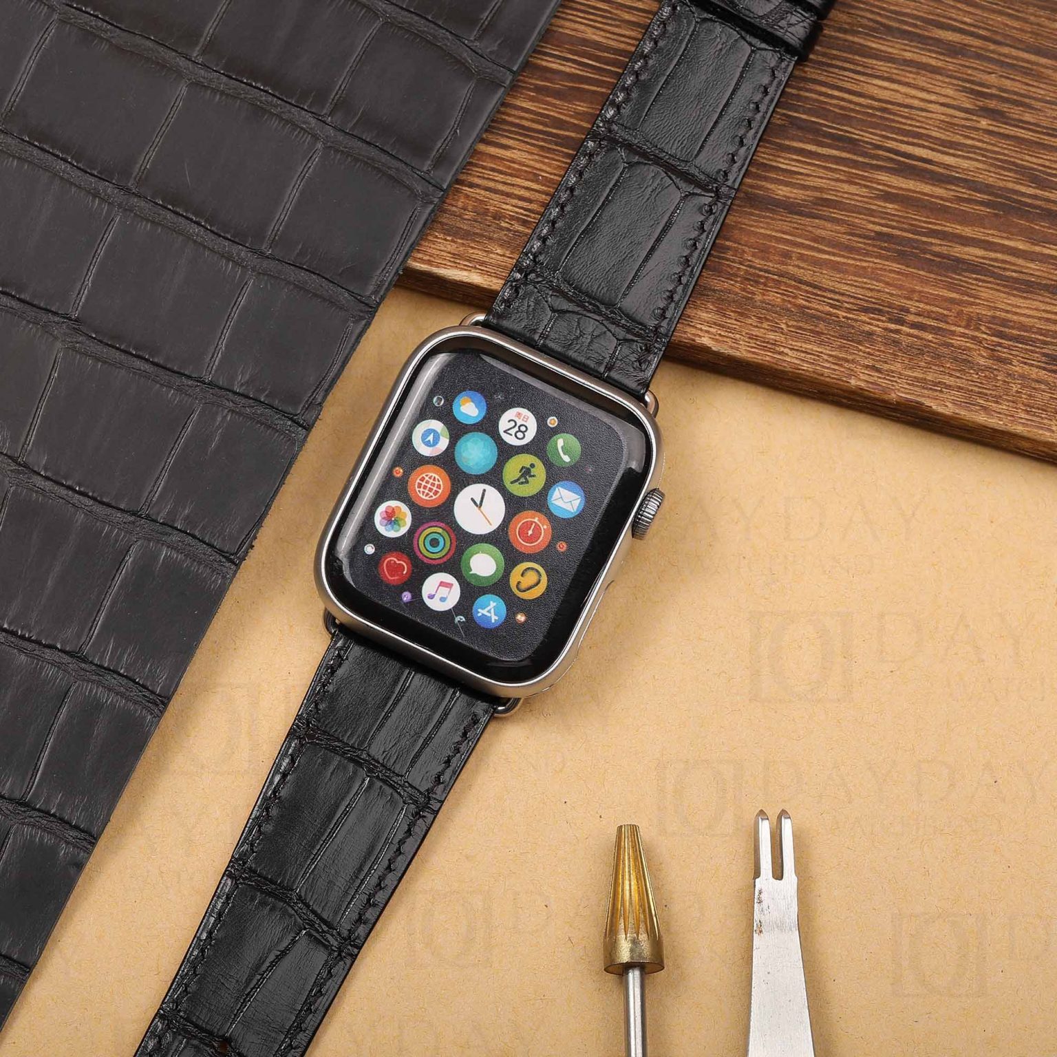 Custom Alligator Watch Strap For Apple Watch (Multi-color)